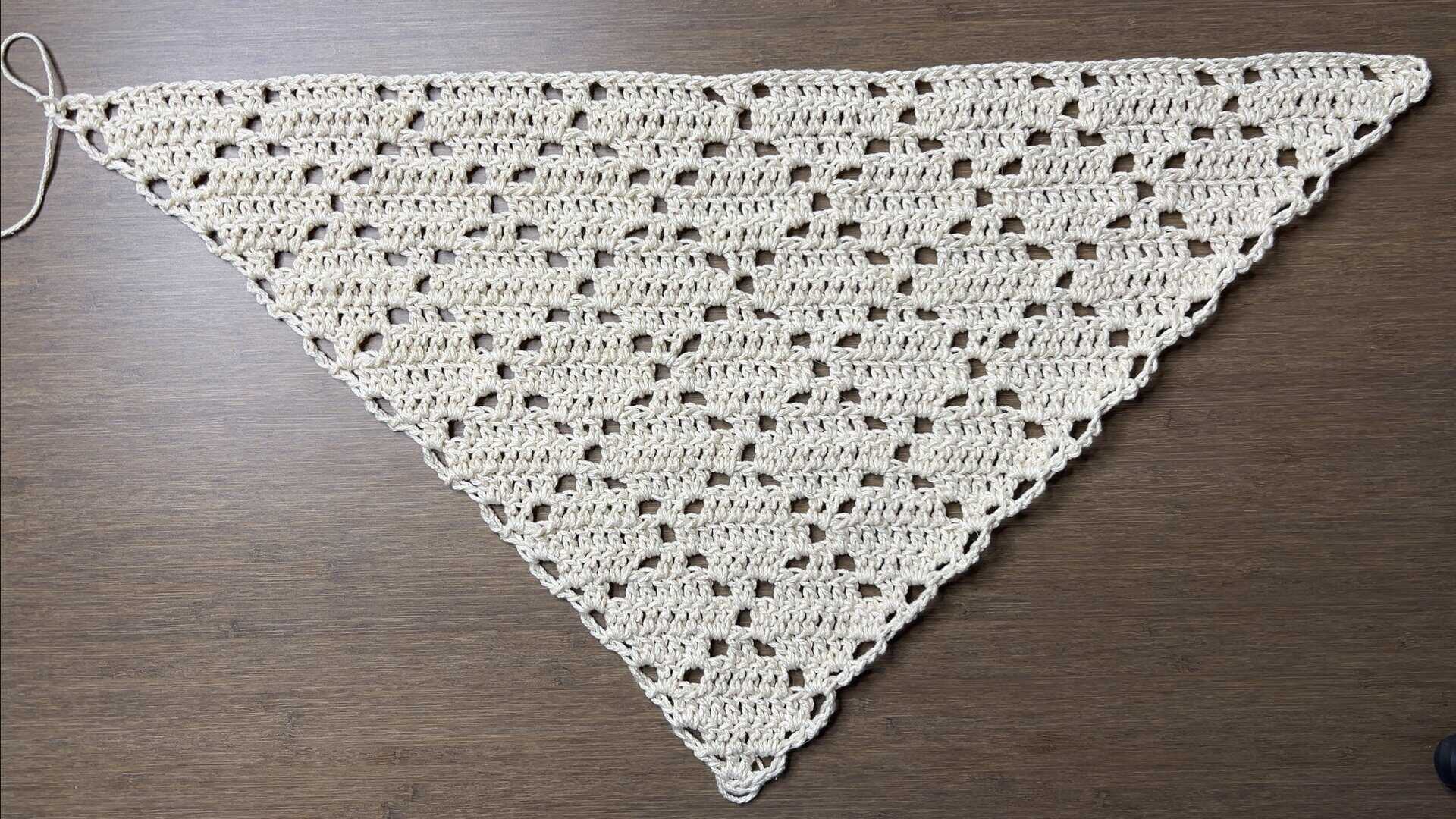 Diamond Lace Crochet Bandana | Free Pattern & Tutorial