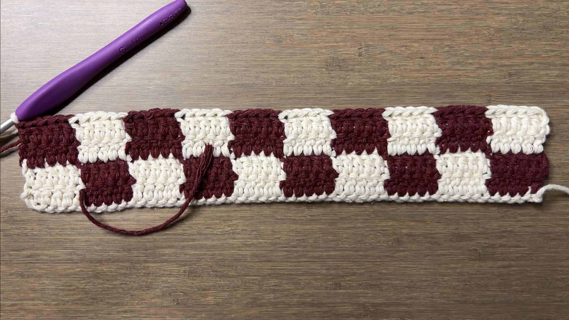 Crochet Checkered Tote Bag | Free Pattern & Video Tutorial