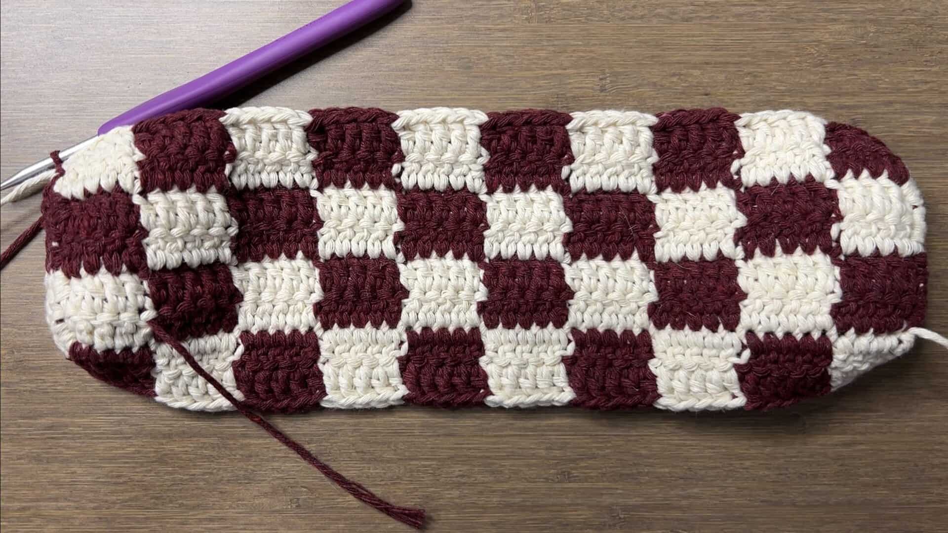 Crochet Checkered Tote Bag | Free Pattern & Video Tutorial