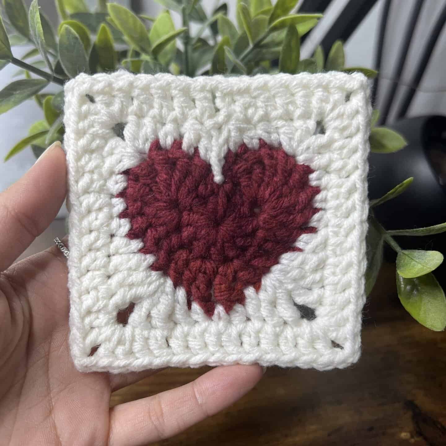 Crochet Heart Granny Square | Free Pattern & Tutorial