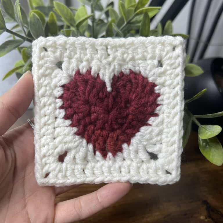 Crochet Heart Granny Square | Free Pattern & Tutorial
