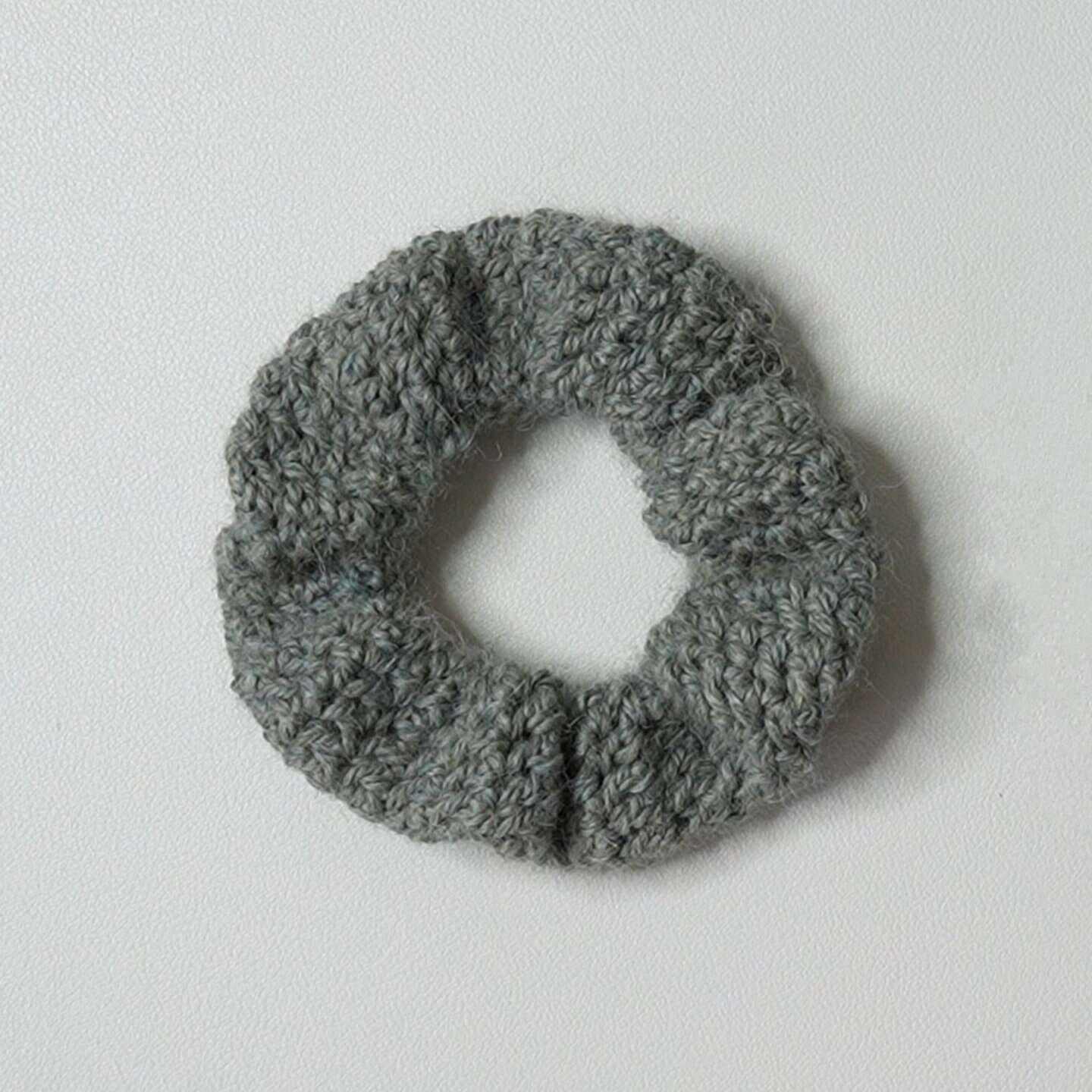 Easy Crochet Scrunchie | Free Pattern & Video Tutorial