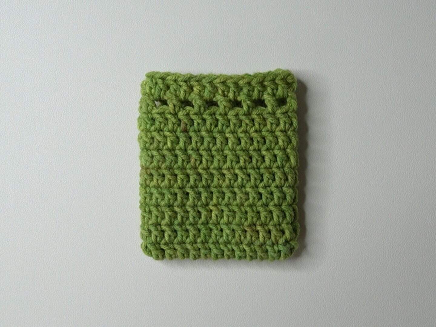 Basic Crochet Drawstring Pouch | Free Pattern & Video Tutorial