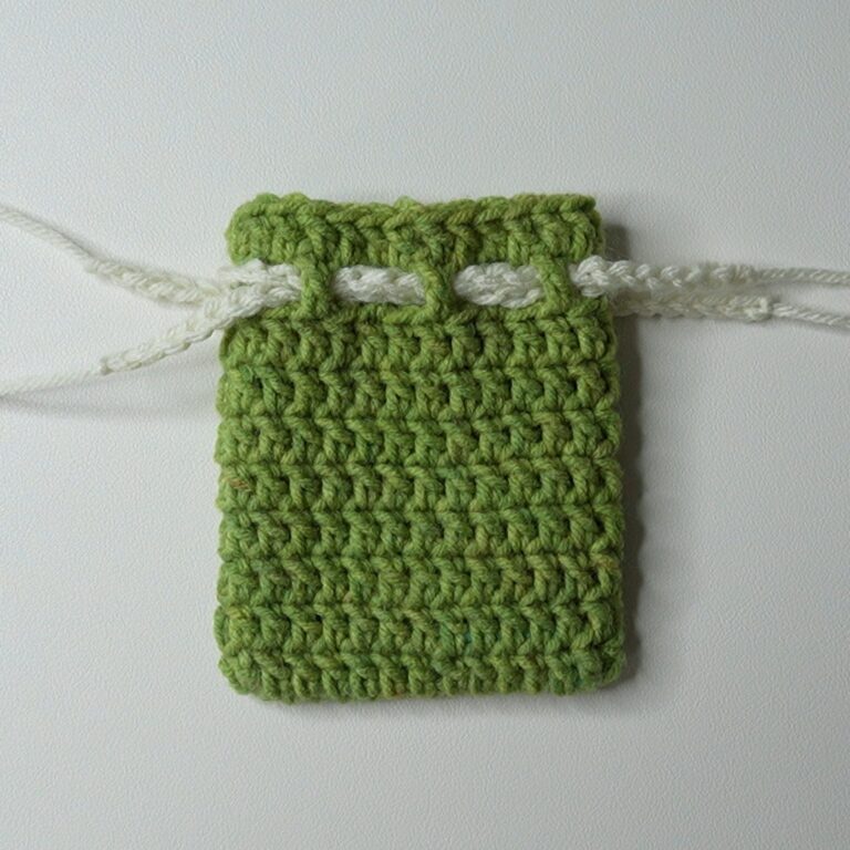 Basic Crochet Drawstring Pouch | Free Pattern & Video Tutorial