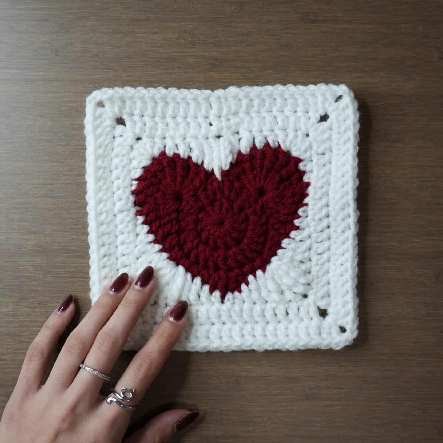 Large Heart Granny Square | Free Pattern & Video Tutorial