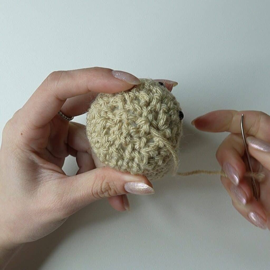 Cute Crochet Bunny Amigurumi | Free Pattern & Video Tutorial