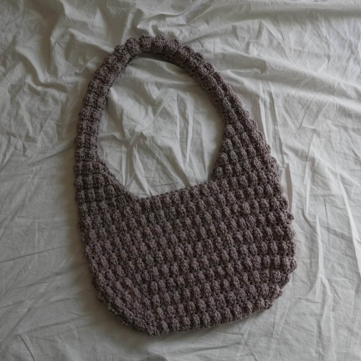 Crochet Bobble Bag | Free Pattern & Video Tutorial