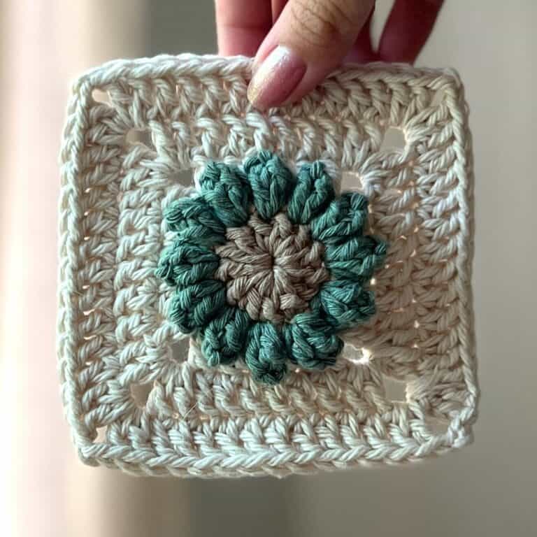 Crochet Flower Granny Square | Free Pattern & Video Tutorial